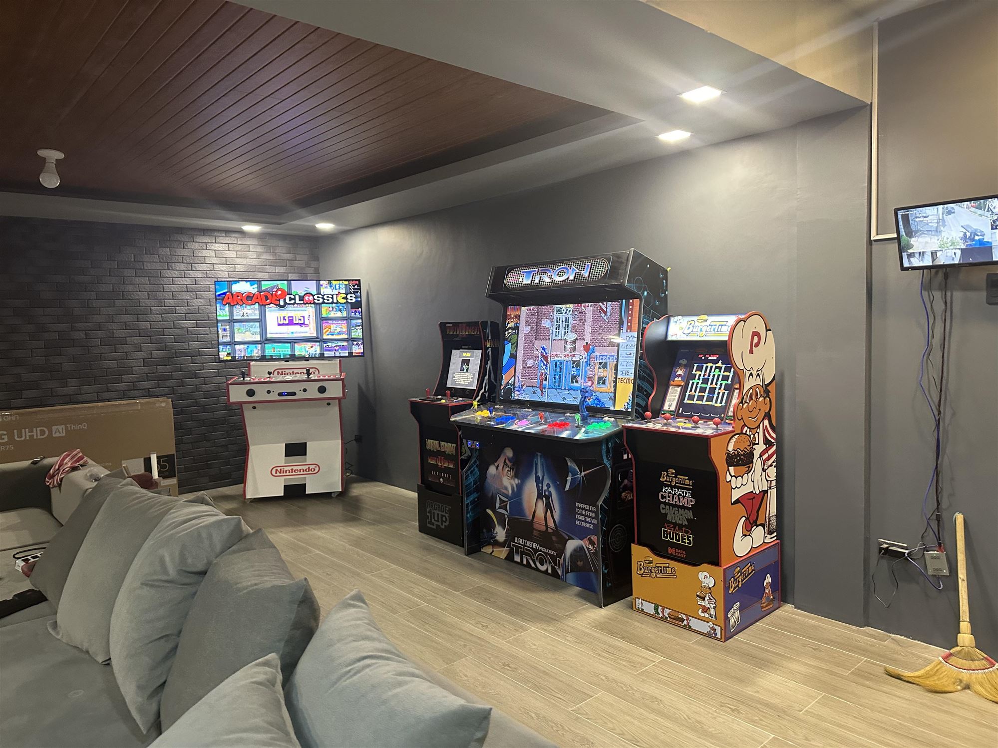 Your Machines - Dream Home Arcades